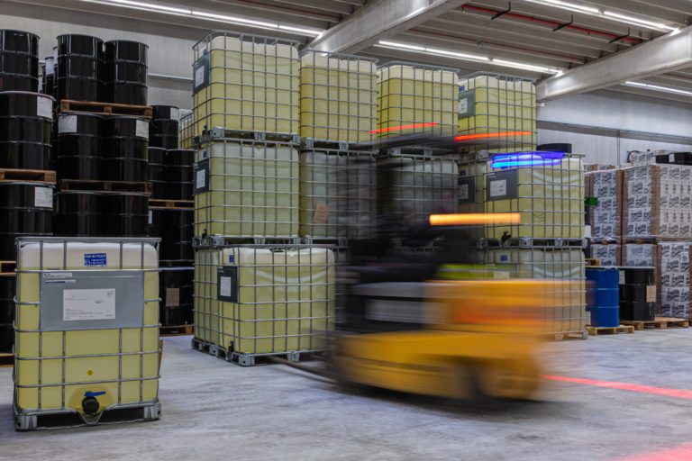 CJ Hendriks breidt uit met loods voor gevaarlijke stoffen - Amports